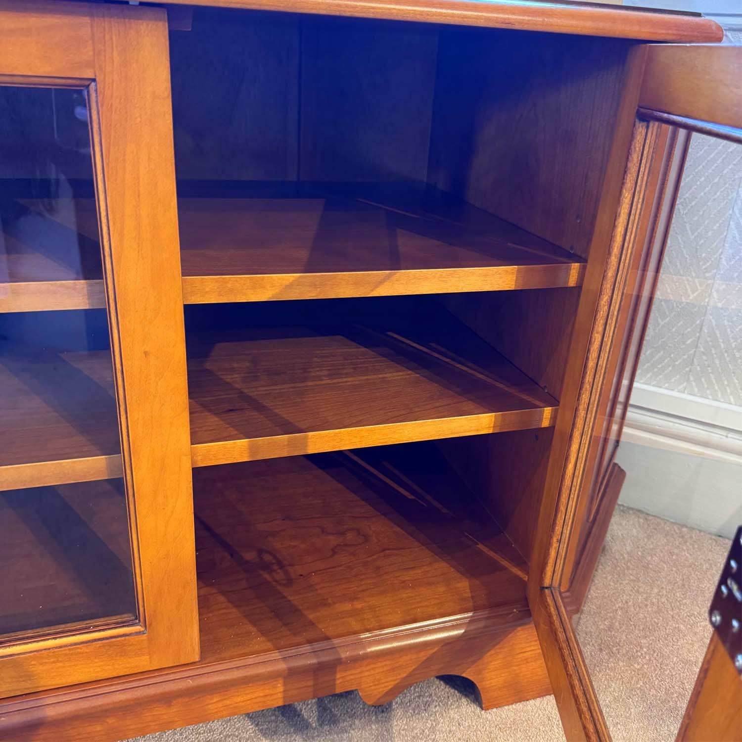 Clearance Bradley Yew Corner TV Stand - TR Hayes